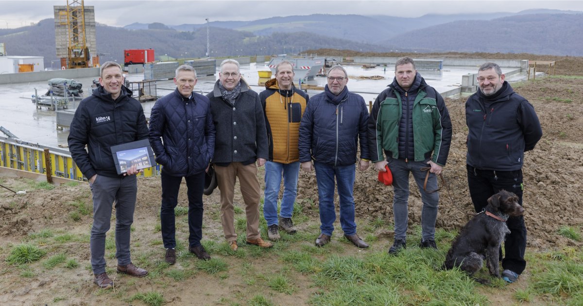 Landräte Guth, Leßmeister und Rubly besuchen die Baustelle der ADAC ...